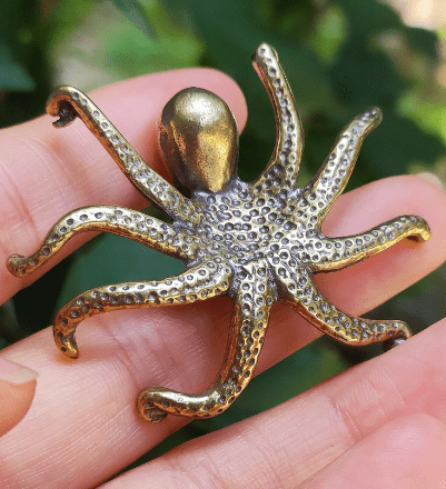 Copper art Ferocious copper octopus statue, sea anmimal sculpture ...