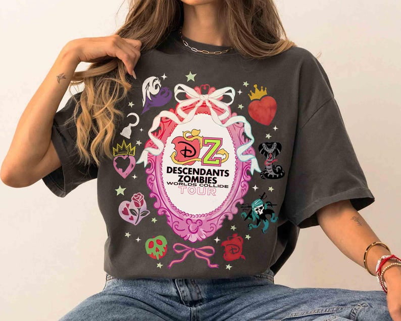 Coquette Bow Descendants Zombies World Tour Heart T-Shirt, Disney The ...