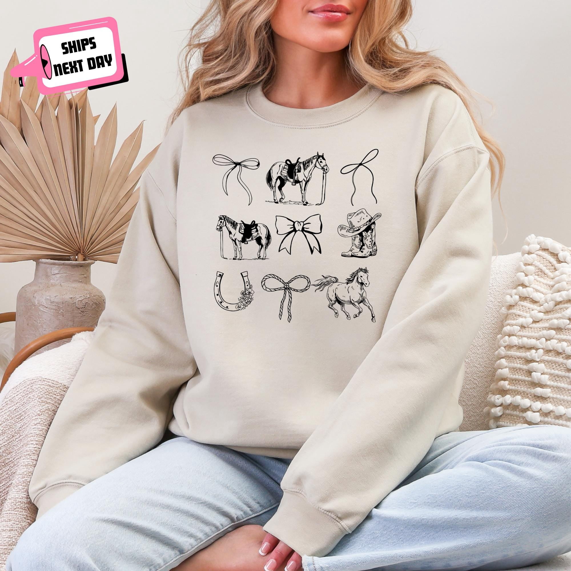 Coquette Bow Horse Girl Sweatshirt: Rodeo Horse Riding Gift for Horse ...