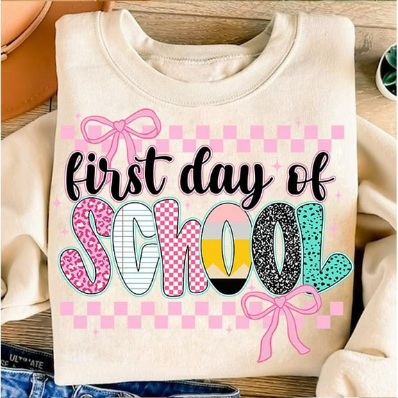 Coquette First Day Of School, Back To School, Teacher, Preppy Back To ...