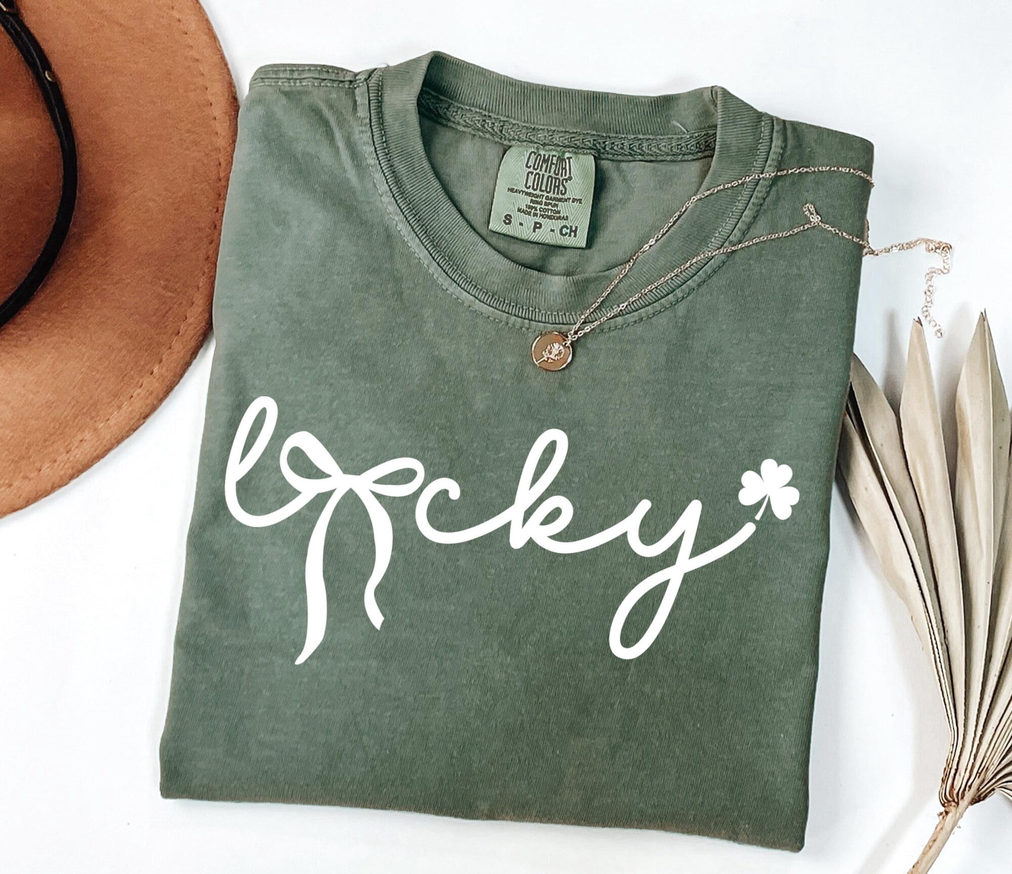 Coquette Lucky Clover Shirt Cute Patricks Day Tshirt Lucky Tee Cute ...