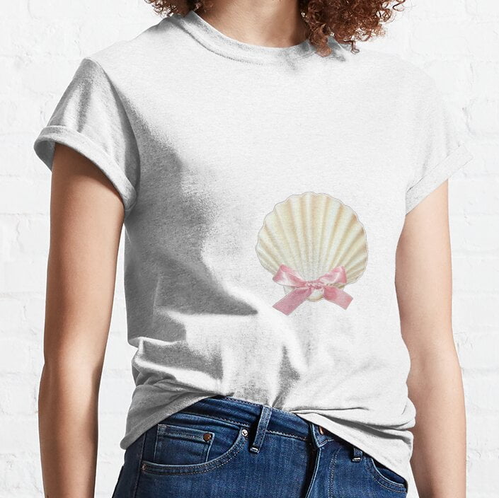 Coquette Shell With Ribbon Bow Classic T-Shirt Vintage Birthday Gifts ...