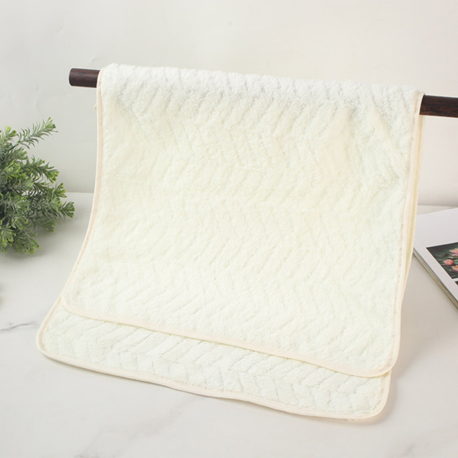 Corals Fleece Bath Towel, Soft Absorbent Thick Microfiber Towel, No ...