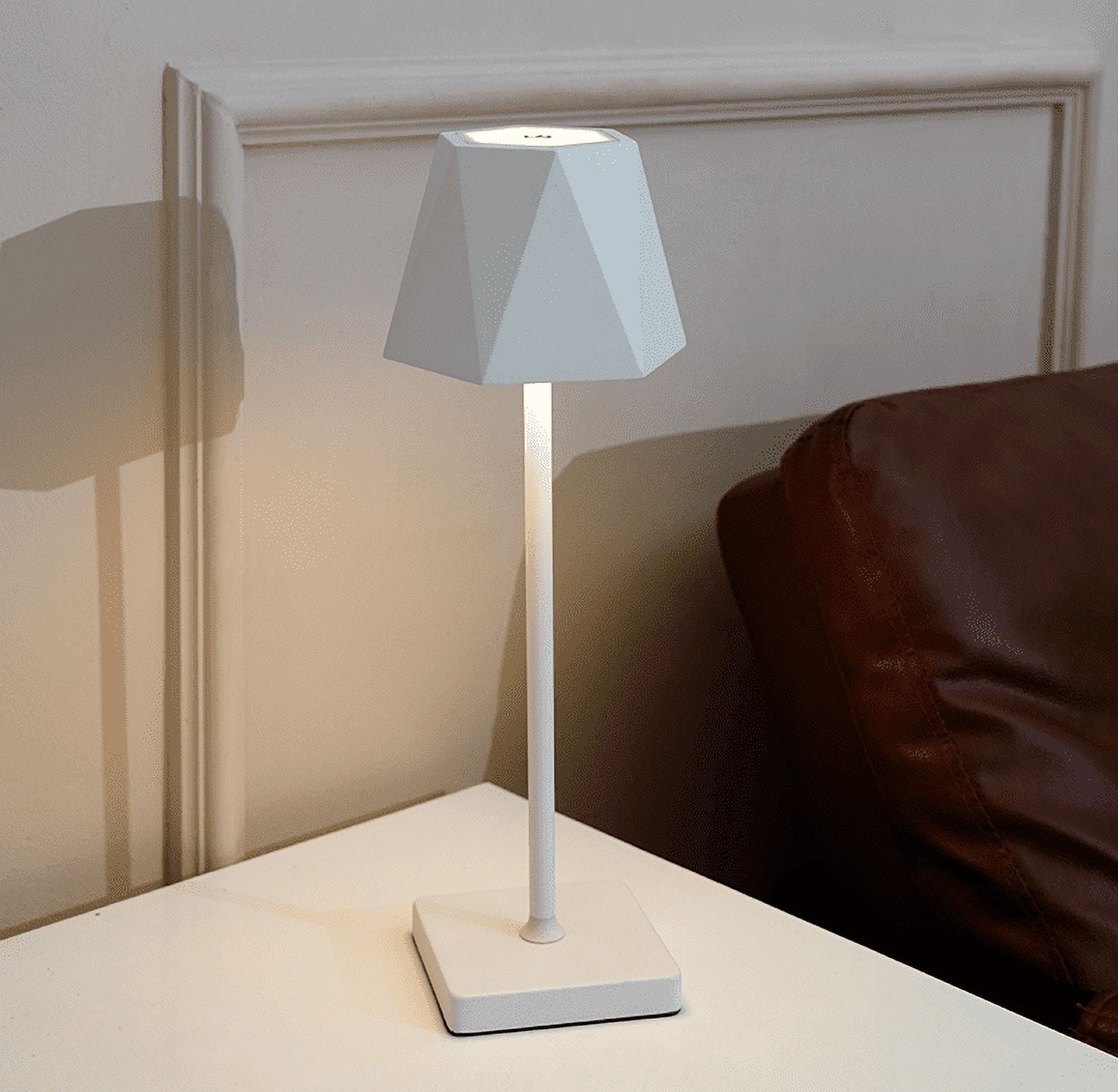 Cordless Table Lamp, 5000mAh USB Rechargeable Desk Lamp, RGB 5 Modes ...