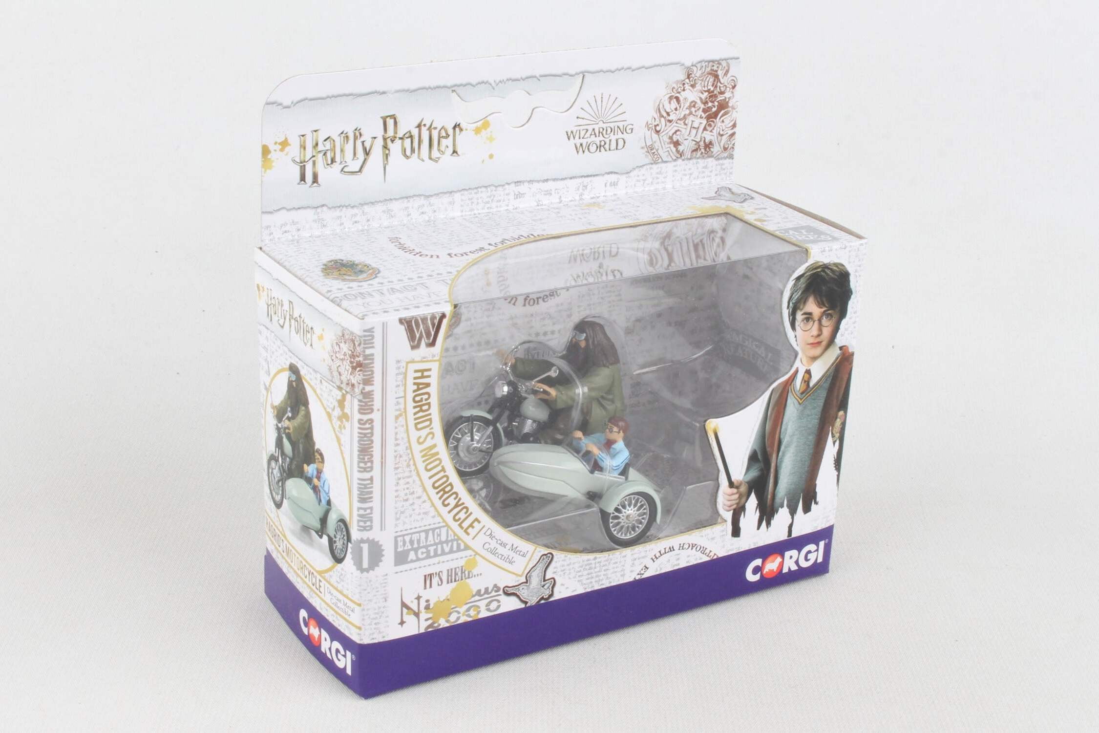 Motorcycle and Sidecar Light Green w/Harry and Hagrid Figures "Harry ...