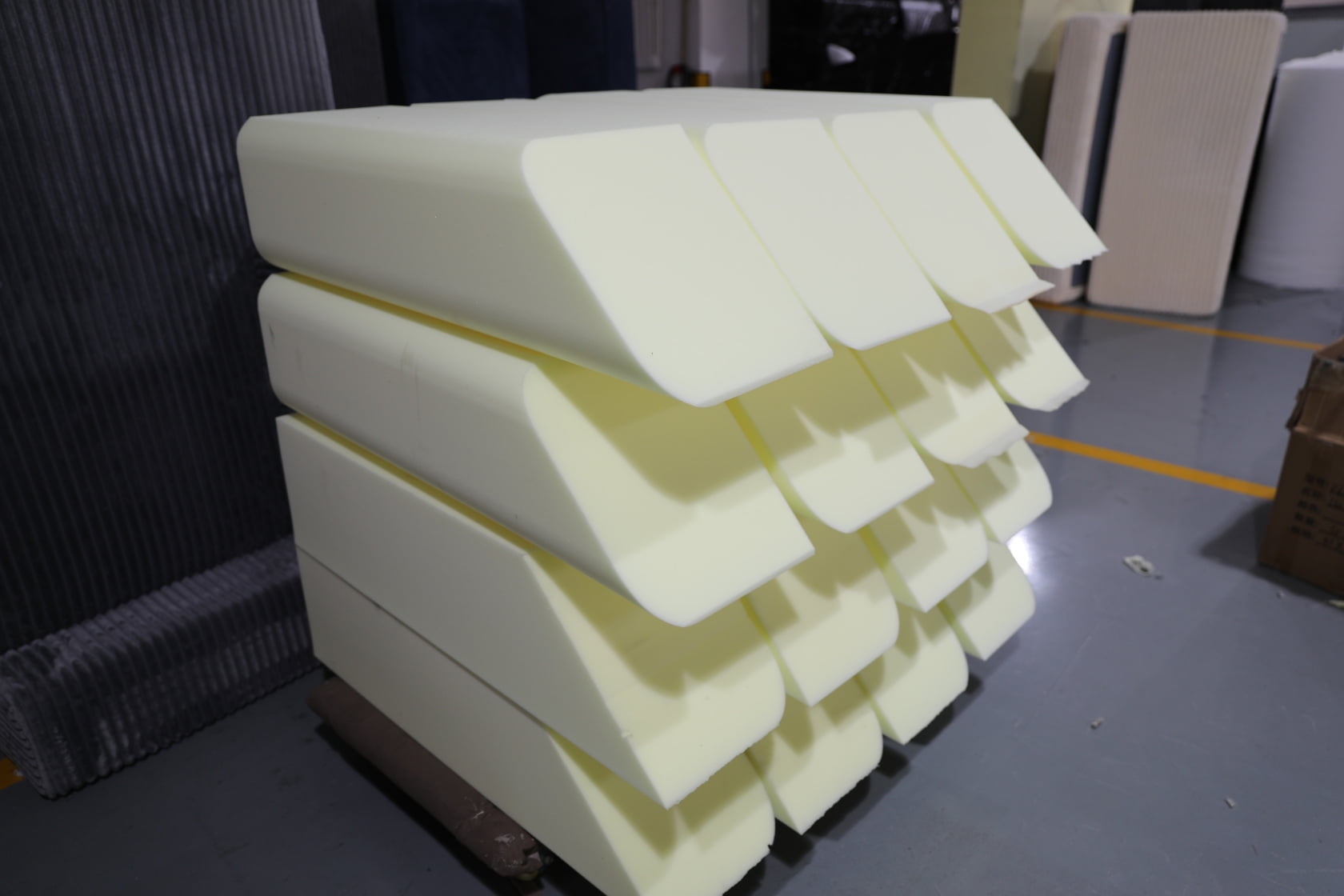 Corner Combination Sofa And Sofa Bed With High Density Memory Sponge ...