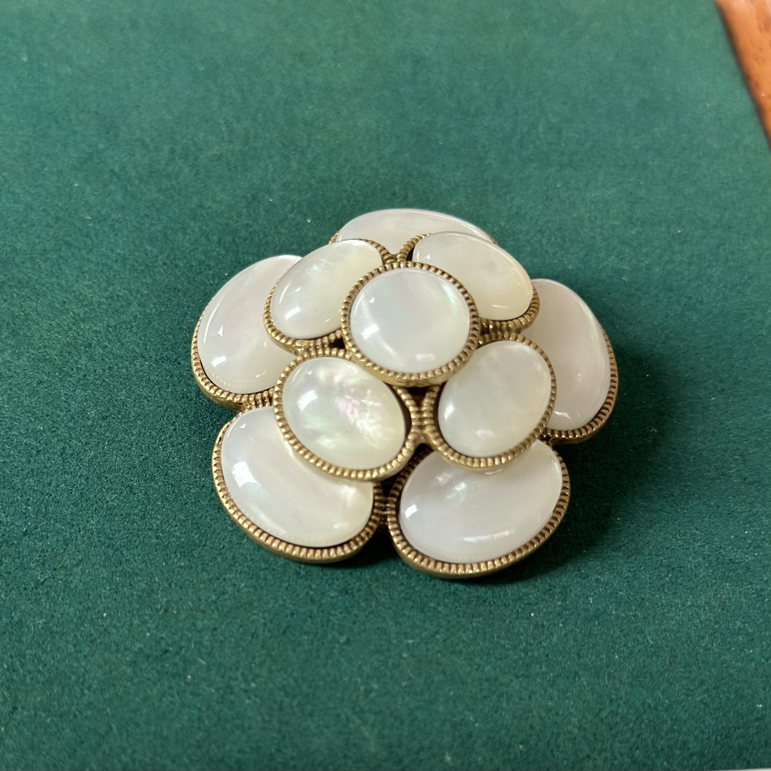 Coro French Vintage Jewelry Antique Camellia Brooch High-End Light ...