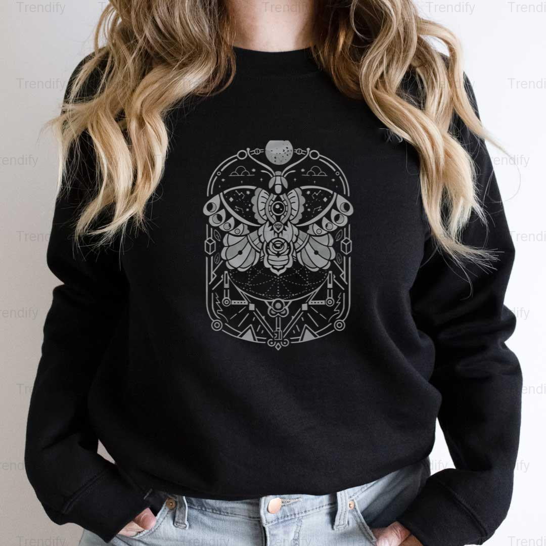 Cosmic Moth Celestial Insect Space Aesthetic Graphic Unisex Sweatshirt ...
