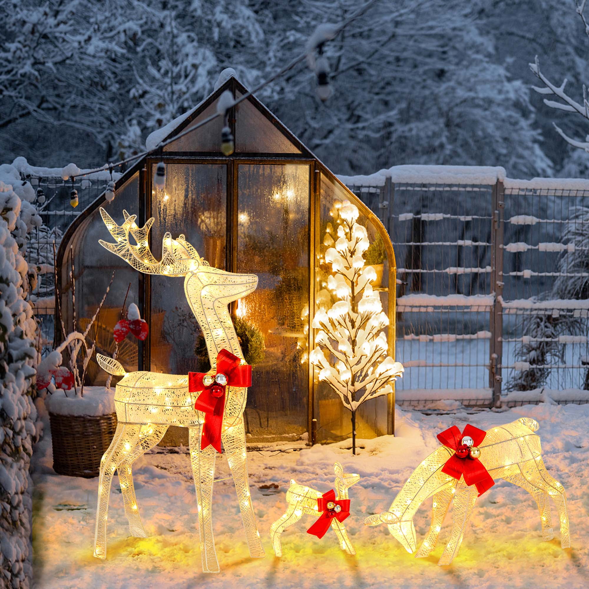 Costway Christmas Decoration, Lighted Reindeer Family Set with 230 LED ...