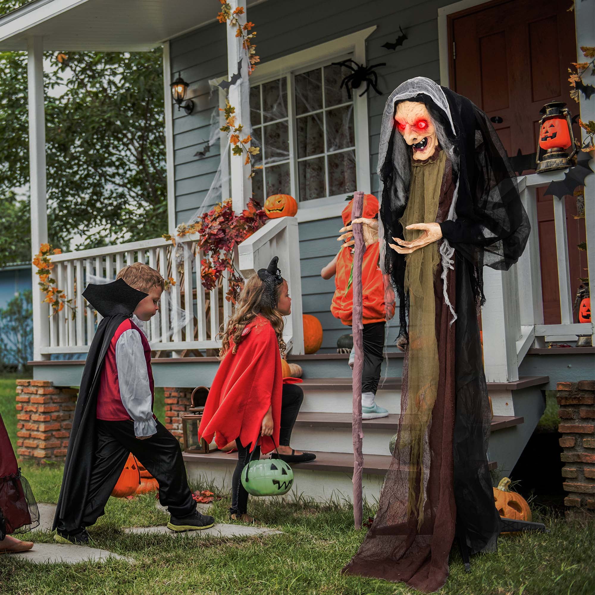 Costway 5 Ft Outdoor Halloween Animated Standing Yard Witch Life Size