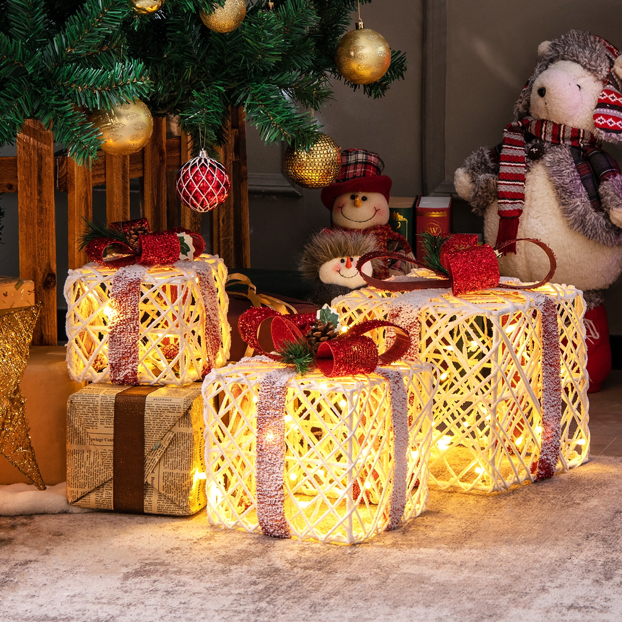 Costway LED Pre-Lit Decorative Xmas Set of 3 Lighted Gift Boxes, Indoor ...