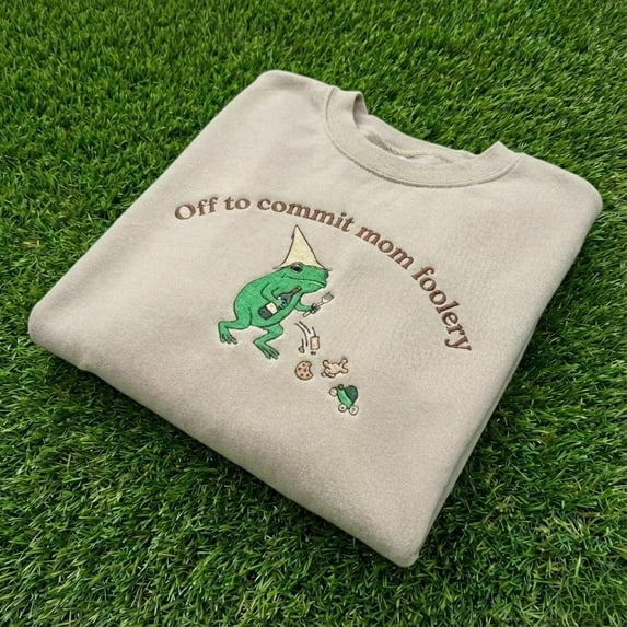 Cottagecore Frog Sweatshirt, Embroidered Wizard Toad Crewneck ...