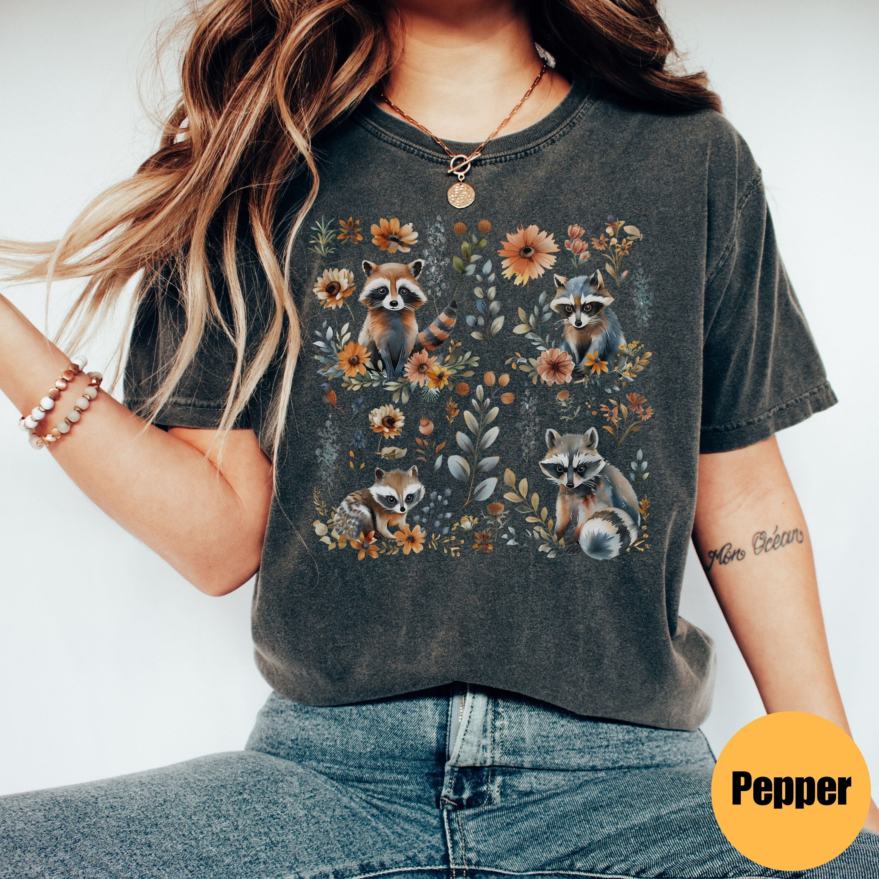 Cottagecore Racoon Shirt Possums Shirt Floral T-Shirt Trash Panda ...