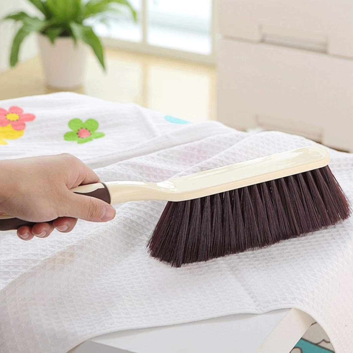 Counter Duster Bed Sheets Debris Cleaning Brush Soft Bristle Clothes ...