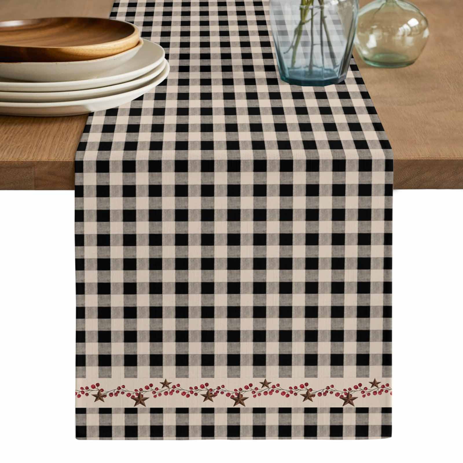 Country Star Plaid Table Runner, Black Retro American Farm Barn Berry ...