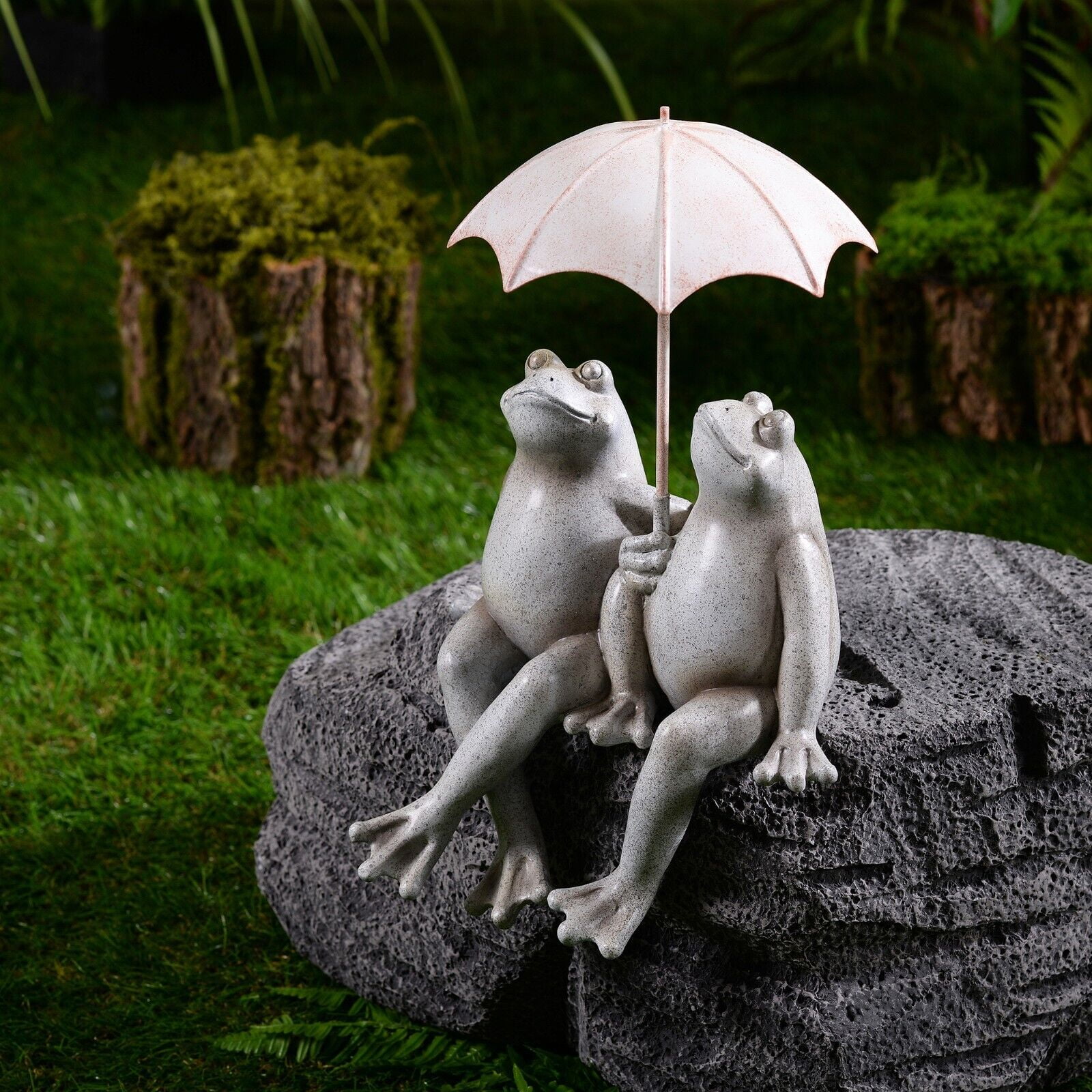 Couple Frogs Edge Sitting Statue Under Umbrella Garden Yard Decor Shelf ...
