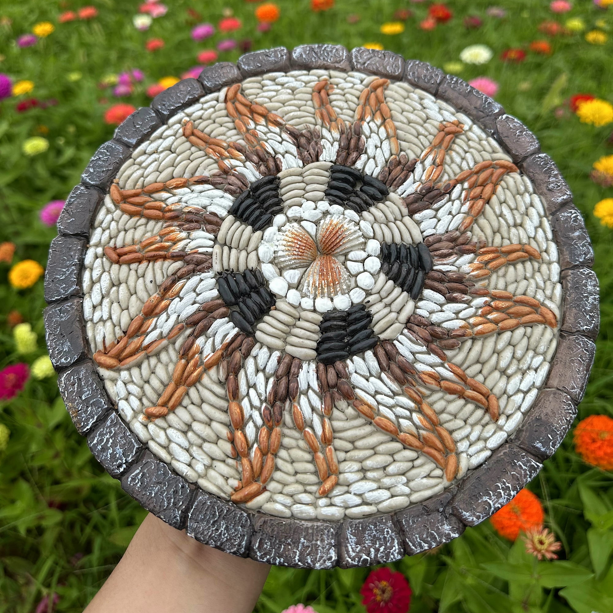 Courtyard lawn paving simulation pebbles, outdoor garden terrace sun ...