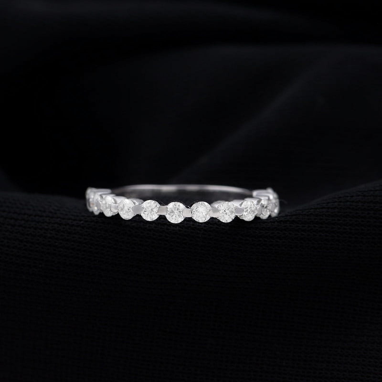 Cow Jewel 1.6 Ct Round Cut Brilliant Diamond Ring for Women - 14K White ...