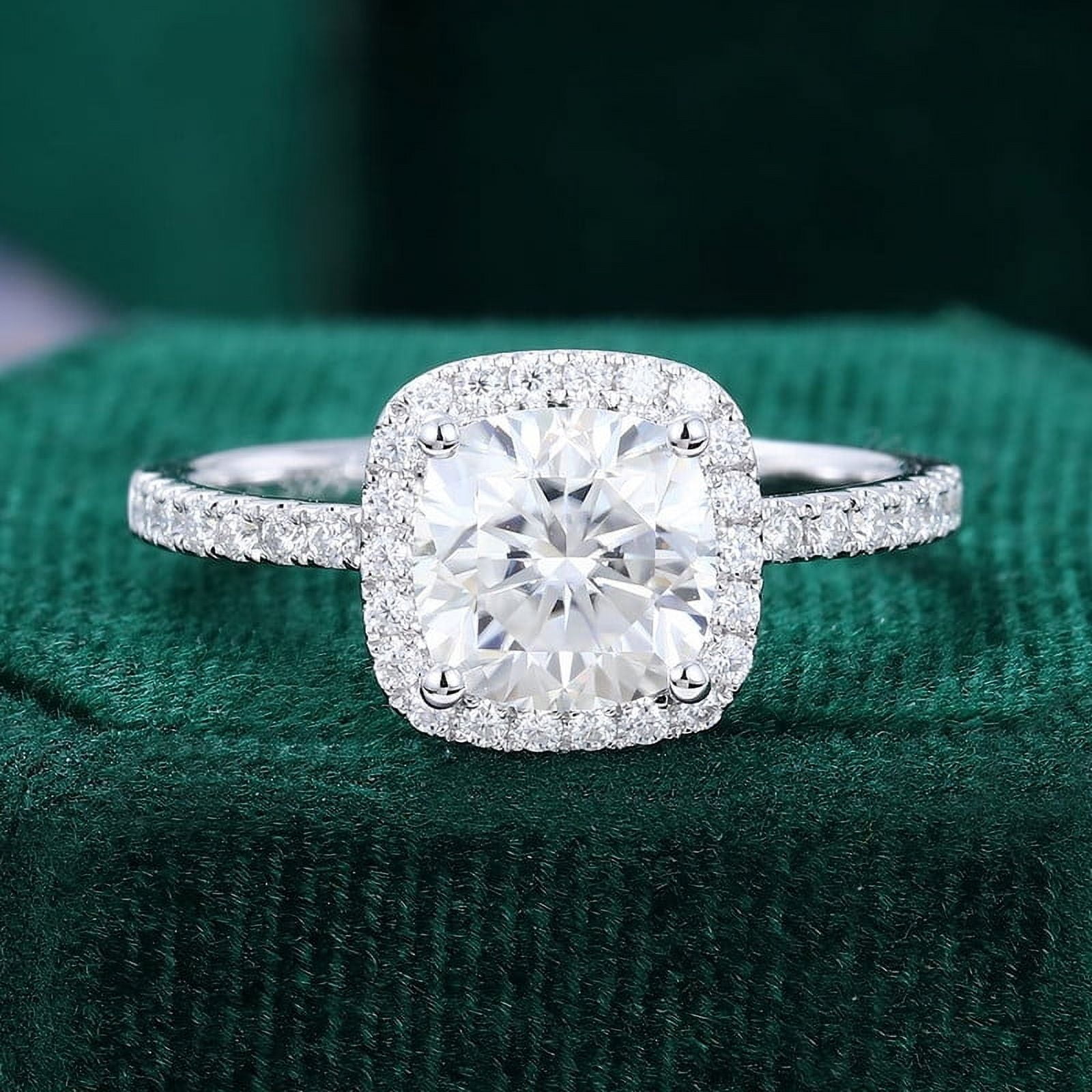 Cow Jewel 2.1 Ct Oval Cut Excellent Diamond Ring - 14K White Gold ...