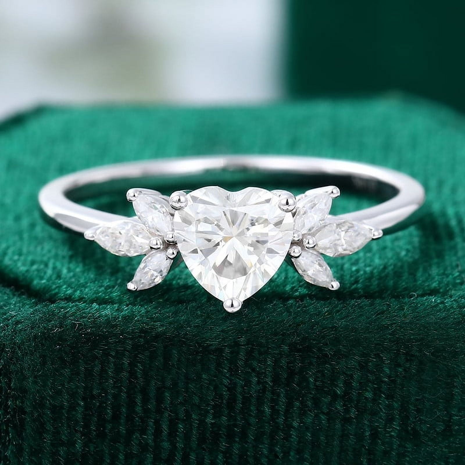 Cow Jewel Heart Cut 1.9 Ct Excellent Lab Created Simulated Diamond Ring ...