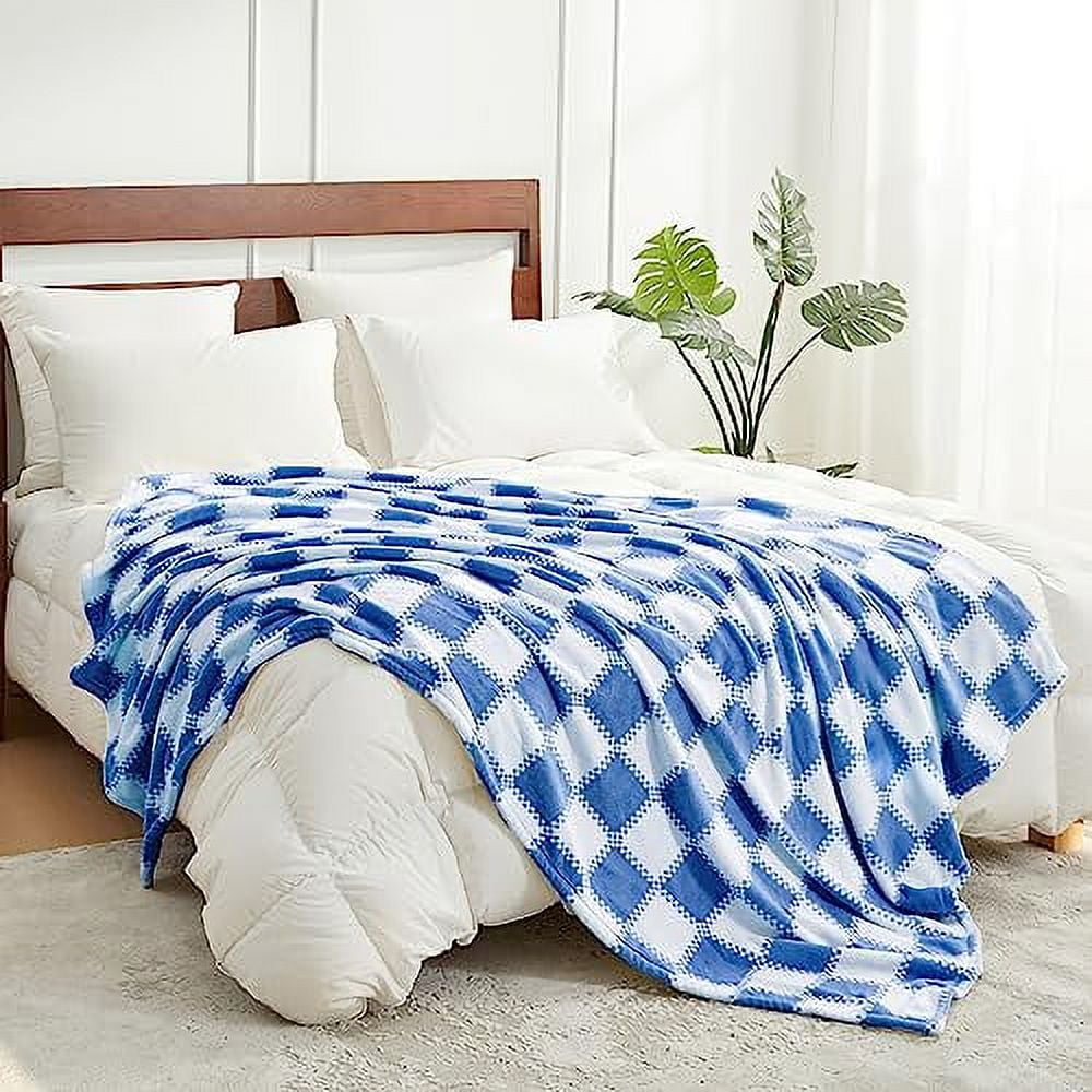 Cozy Bliss Checkered Throw Blanket Ultra Soft Warm Milky Plush Fleece ...