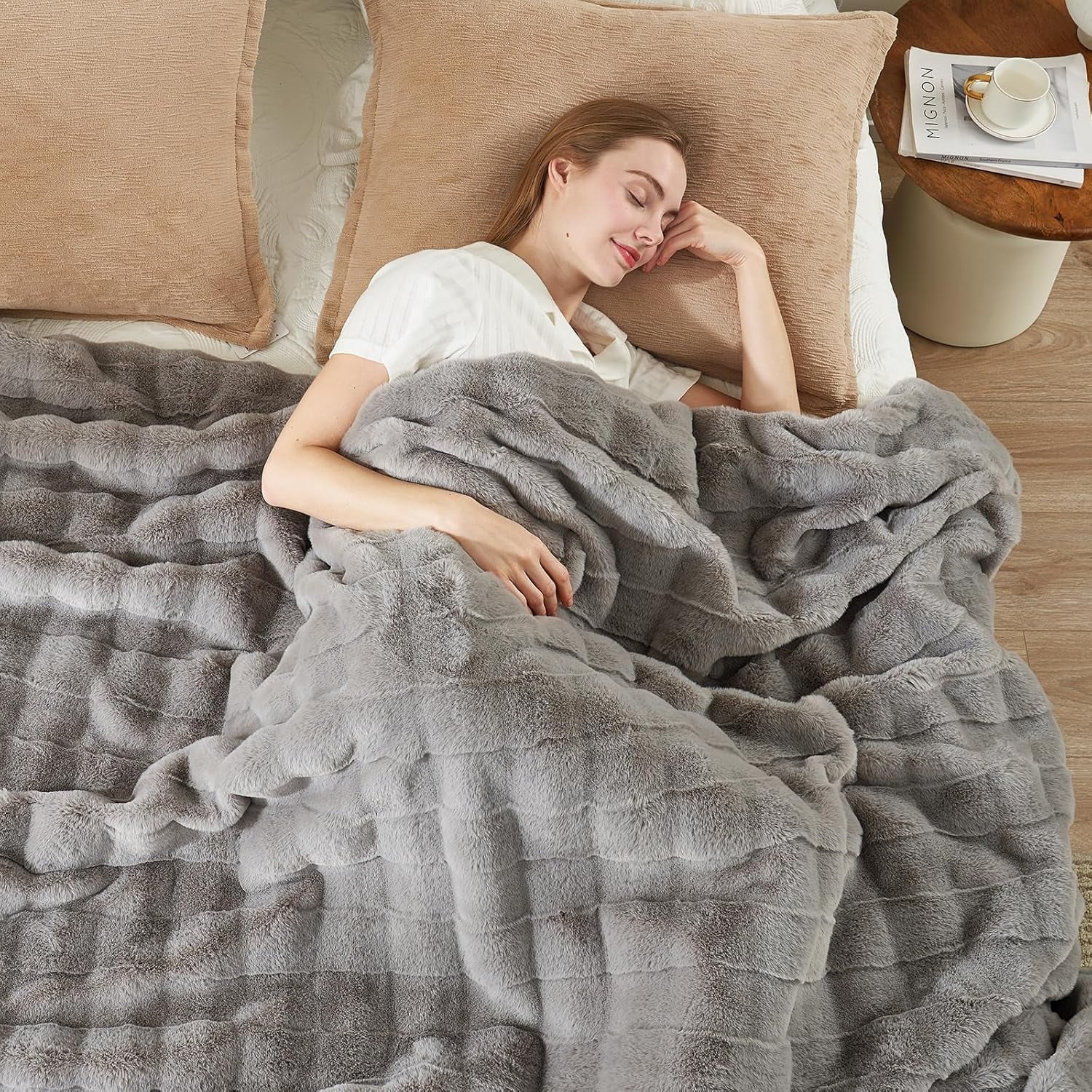 Cozy Bliss Fluffy Queen Size Throw Blankets for Bed,Lightweight Cozy ...