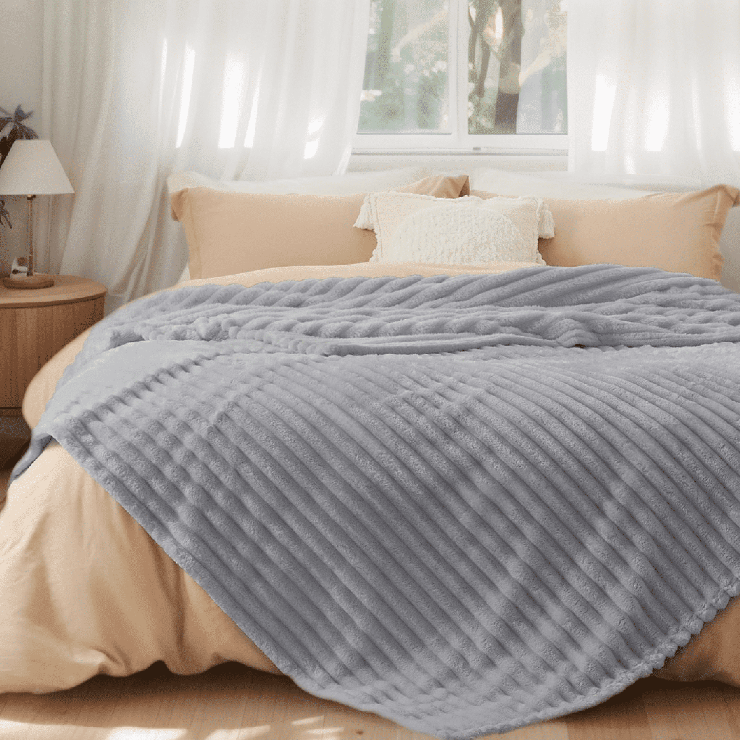 U by Bedsure Harbor Mist Fleece King Blanket for Couch - Super Soft ...