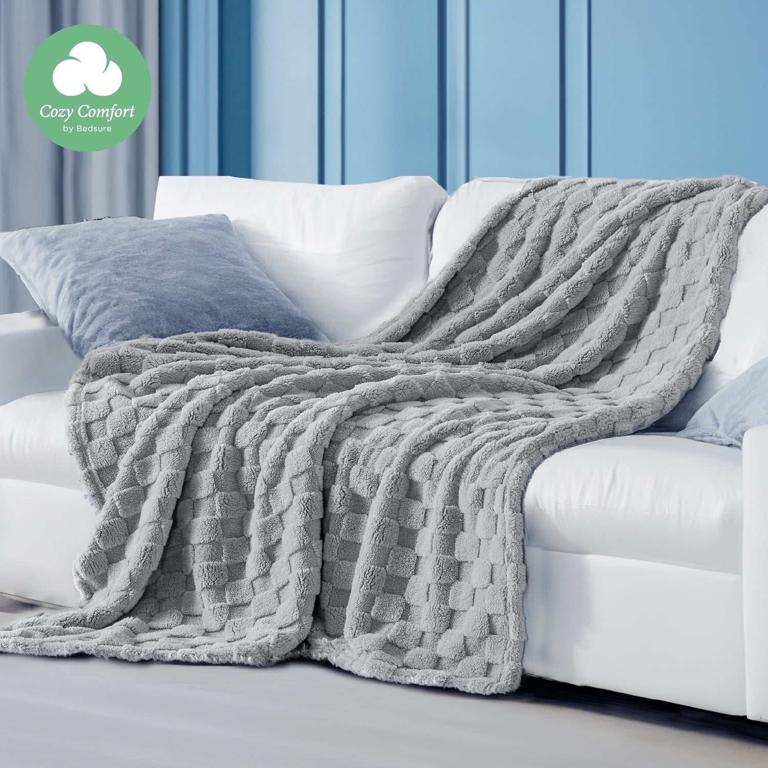 Cozy Comfort Light Grey Fleece Throw Blanket for Couch - Super Soft ...