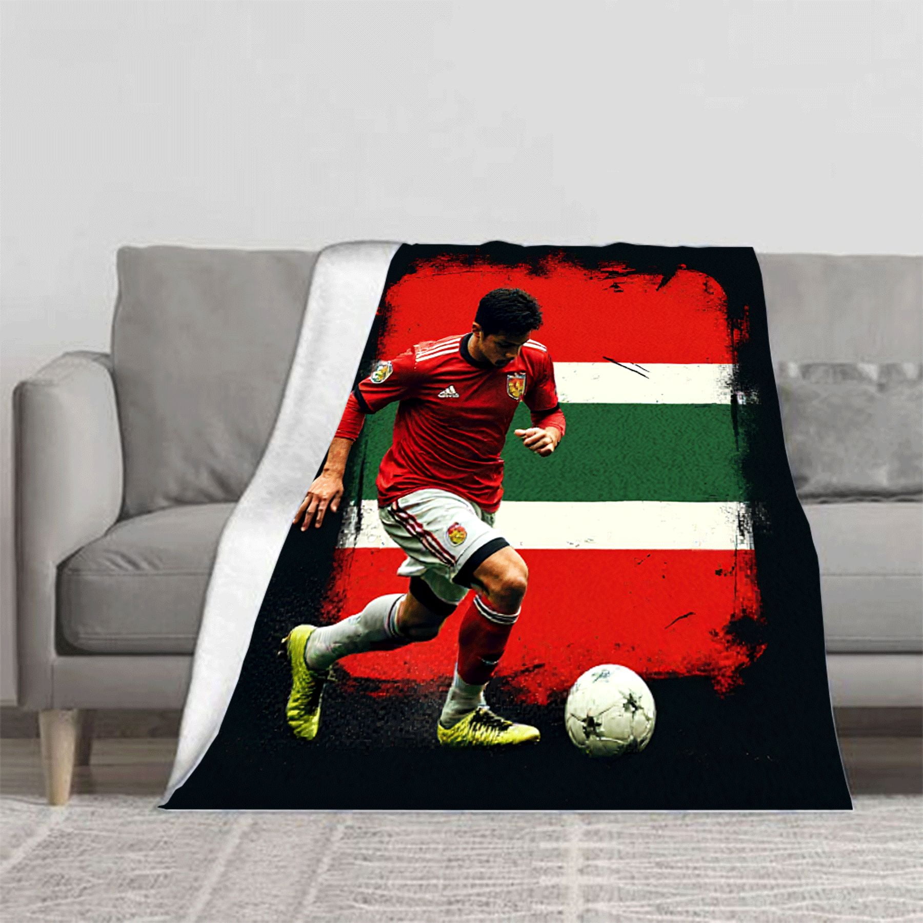 Cozy Durable Flannel Blanket - Soft Warm Throw for Sofa Travel & Bed ...