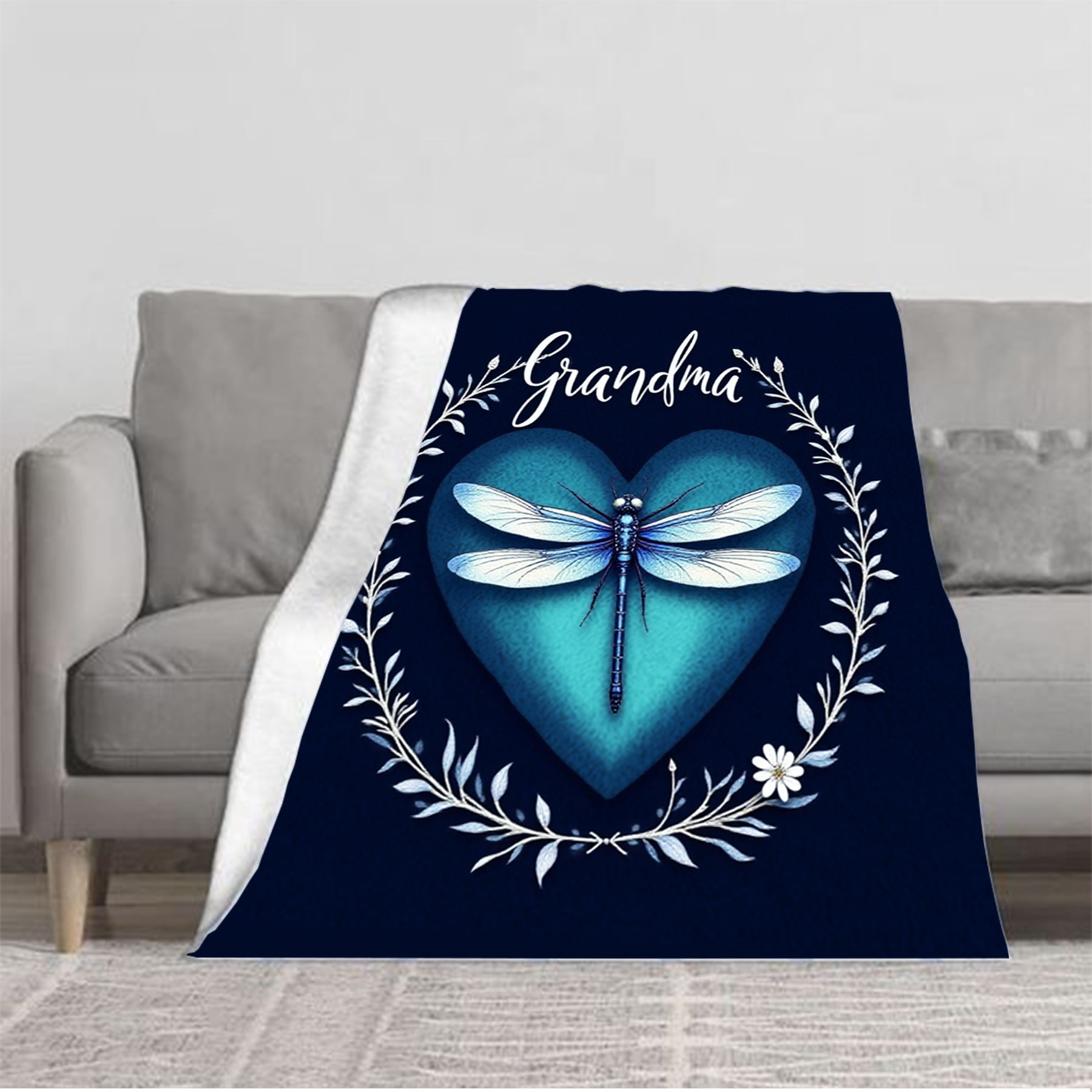 Cozy Flannel Blanket with Heart - Shaped Blue Gradient Design & Floral ...