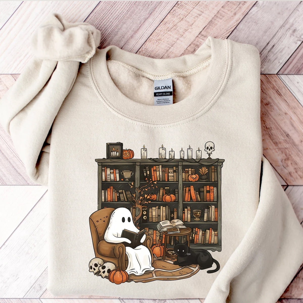 Cozy Ghost Reading Sweatshirt – Cute Spooky Halloween Pullover for Book ...