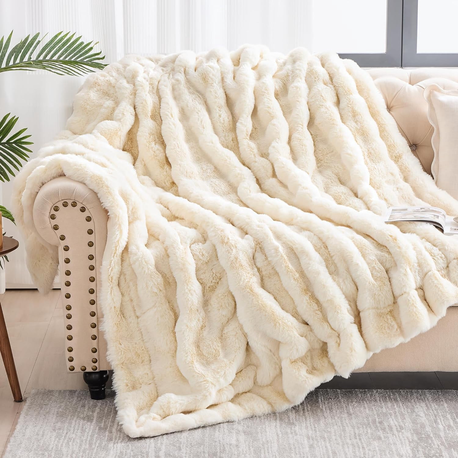 Cozy Soft Plush Faux Fur Throw Blanket for Couch Sofa Bed, Fluffy ...