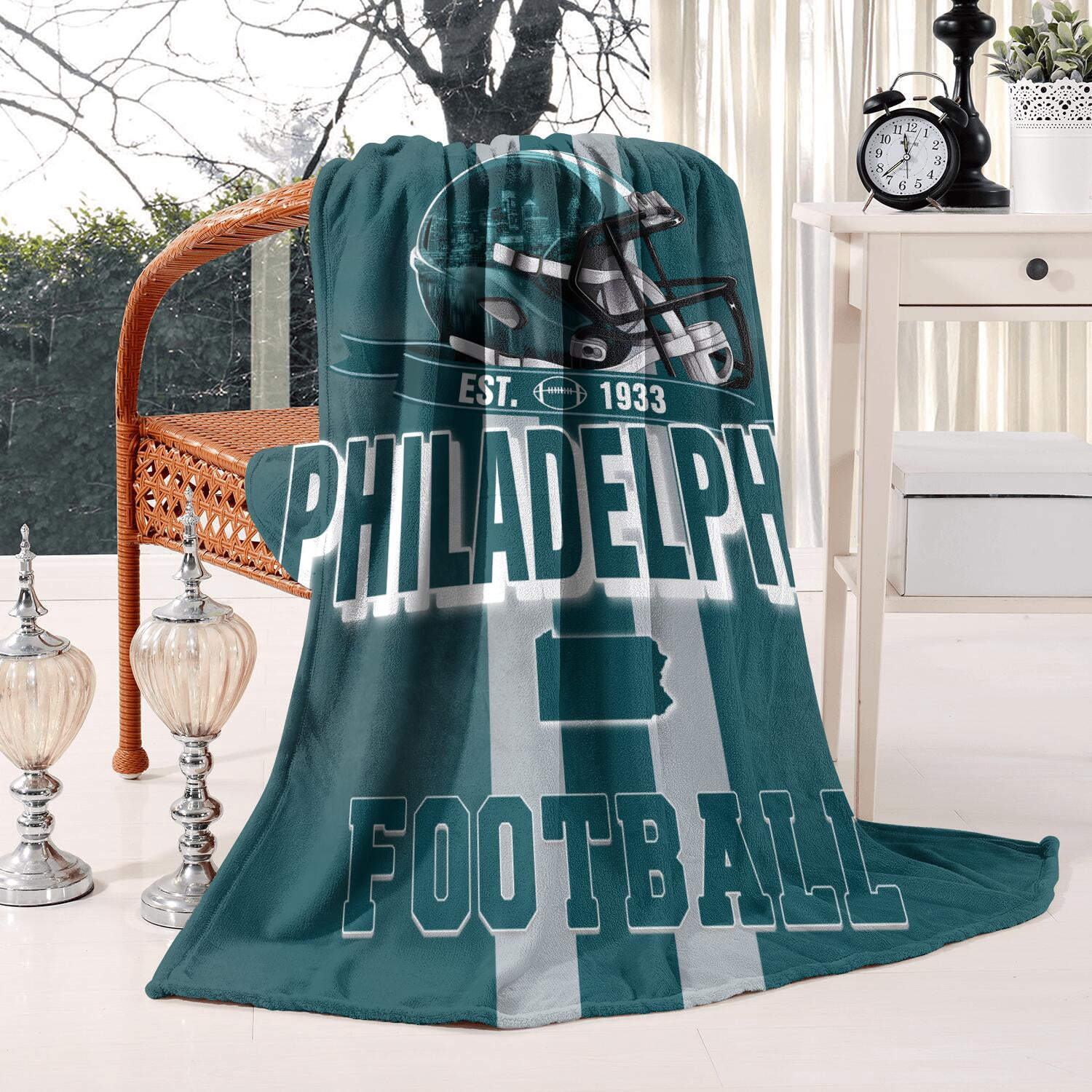 Cozy Soft Football Themed Fleece Blanket, Warm Football Gifts for Boys ...