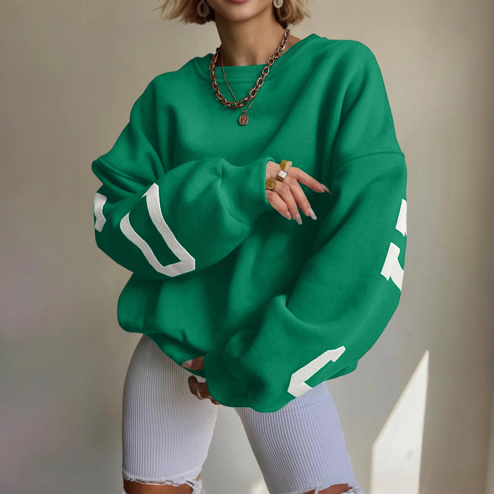 Cozyvia Women's Graphic Sweatshirt Y2K Oversize Letter Chicago Graphic ...