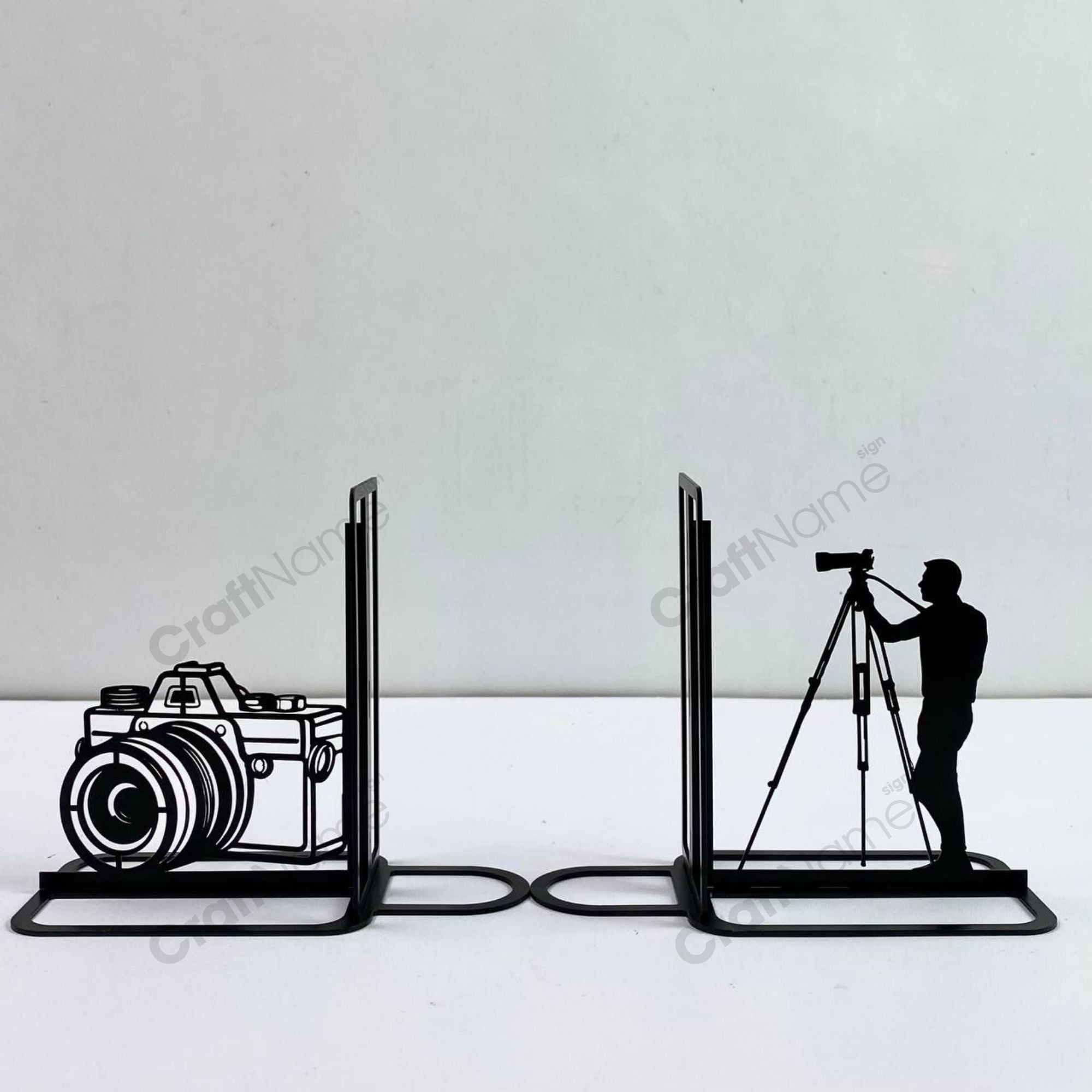Craftnamesign Customized Photographer Metal Bookends For Shelves, Book ...