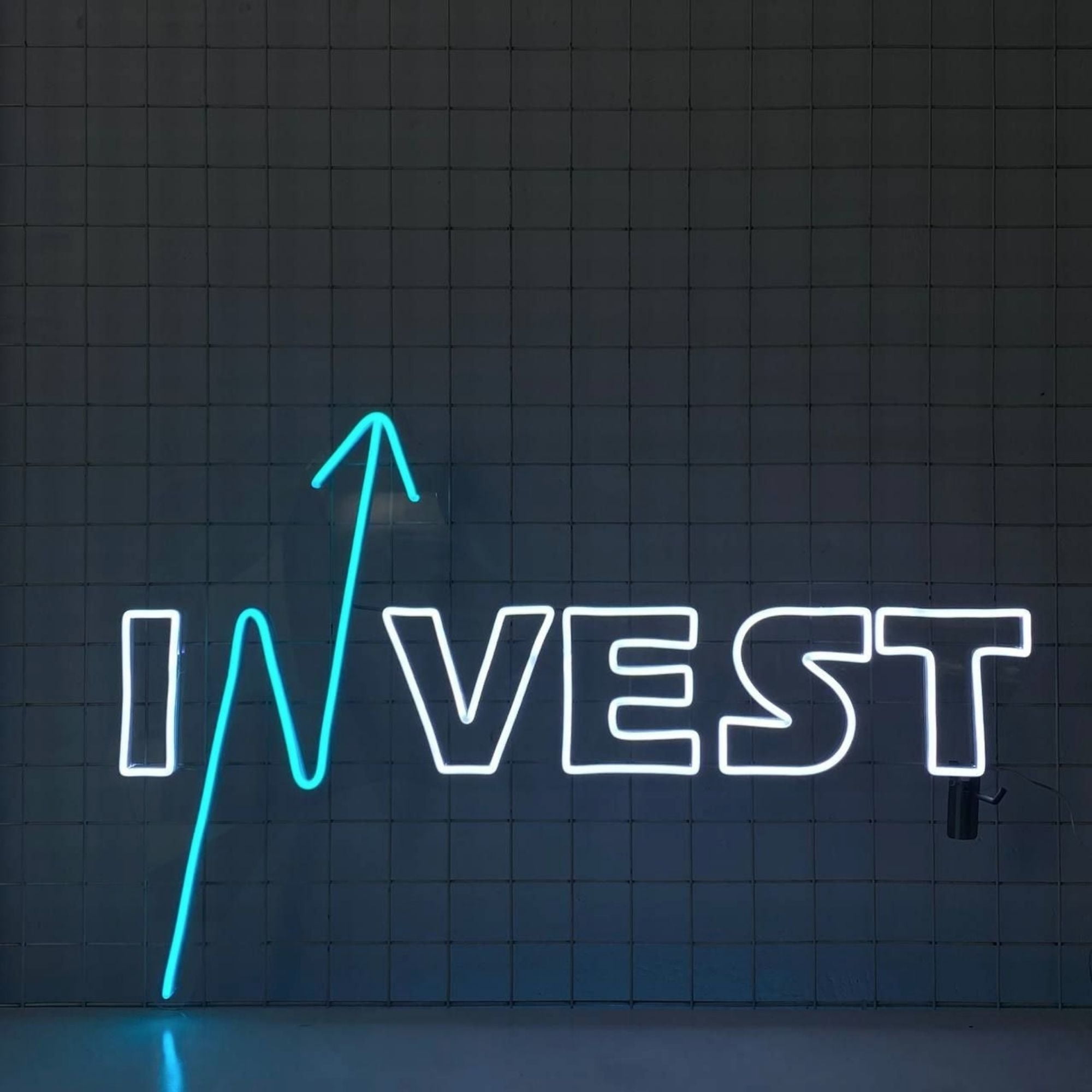 Craftnamesign Invest Neon Light, Finance Wall Art, Trading LED Sign ...