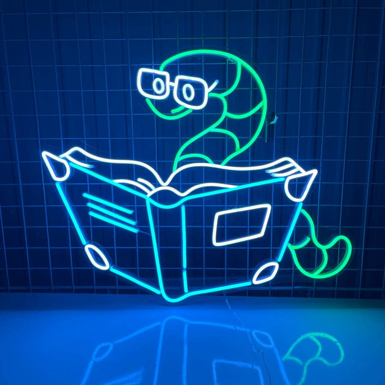 Craftnamesign Snake Read Book Neon Sign, Animal Wall Art, Book Store ...