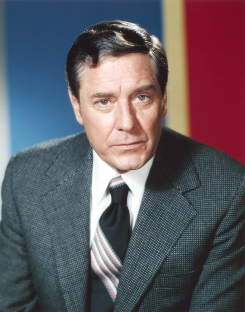 Craig Stevens Posed in Gray Suit Portrait Photo Print (8 x 10 ...