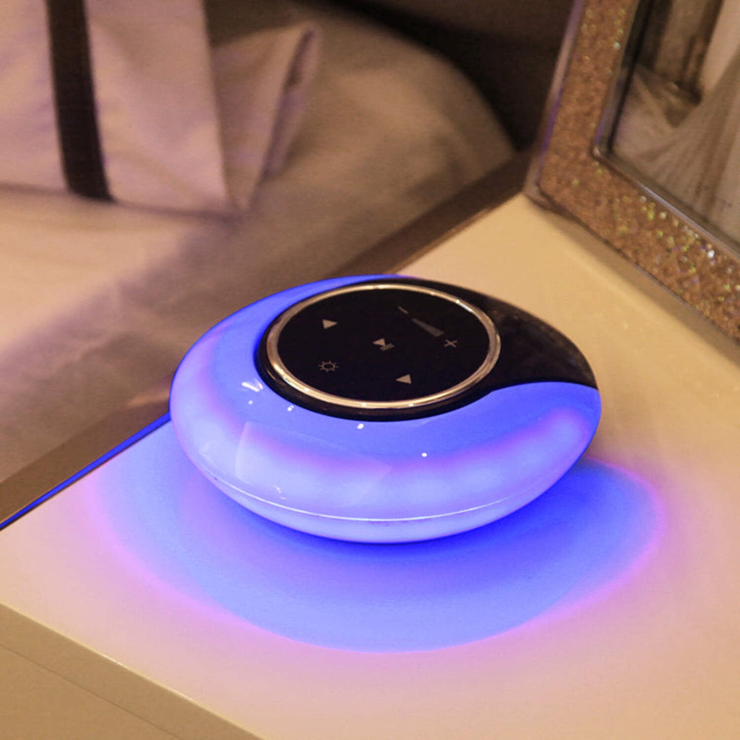 Creative Bluetooth Subwoofer Stereo Speaker LED Desk Lamp Stepless ...