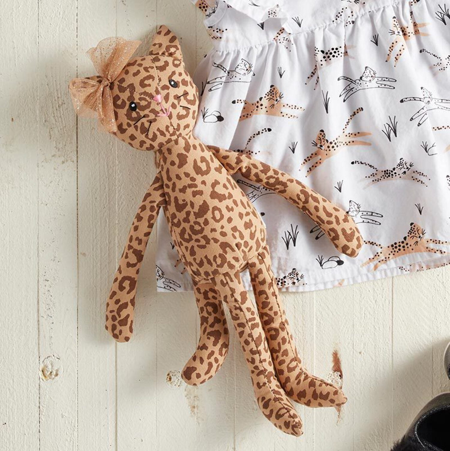 Creative Brands J1740 12.75 in. Linen & Polyester Cheetah Doll ...