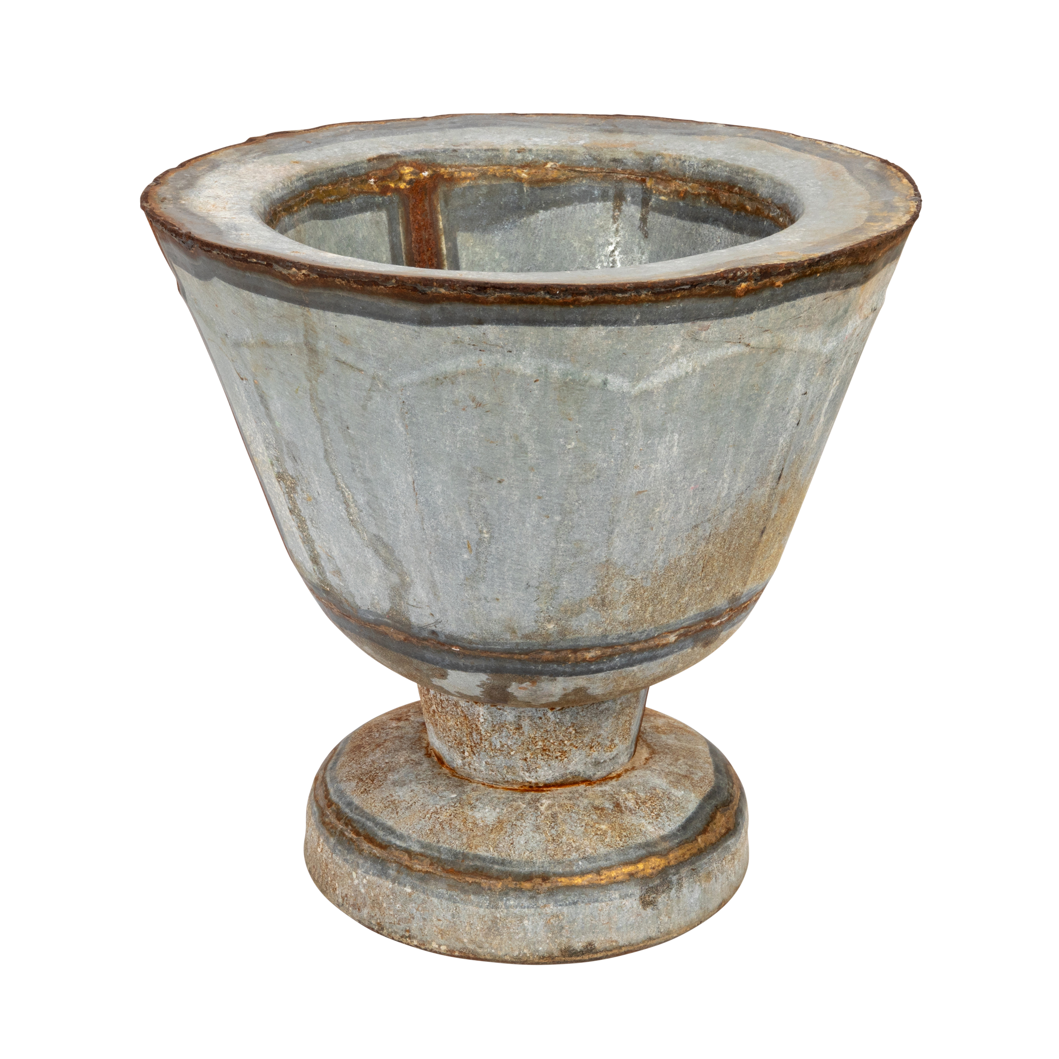 Creative Co-Op Round Metal Footed Planter with Distressed Finish, Zinc ...