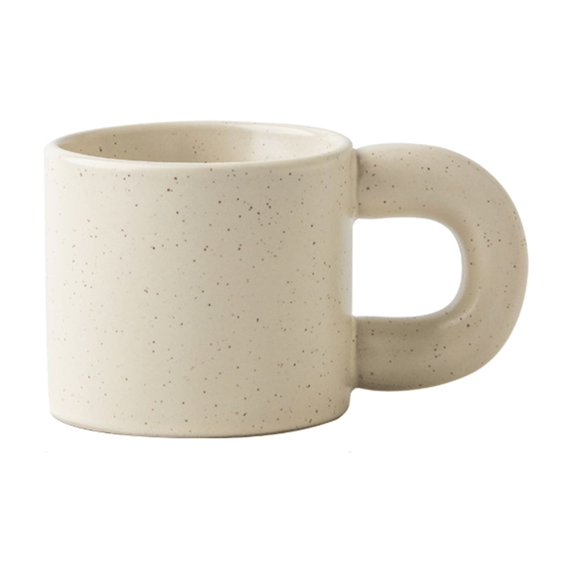 Creative Design Of Ceramic Coffee Cup With Thick Handle Small Flaws ...