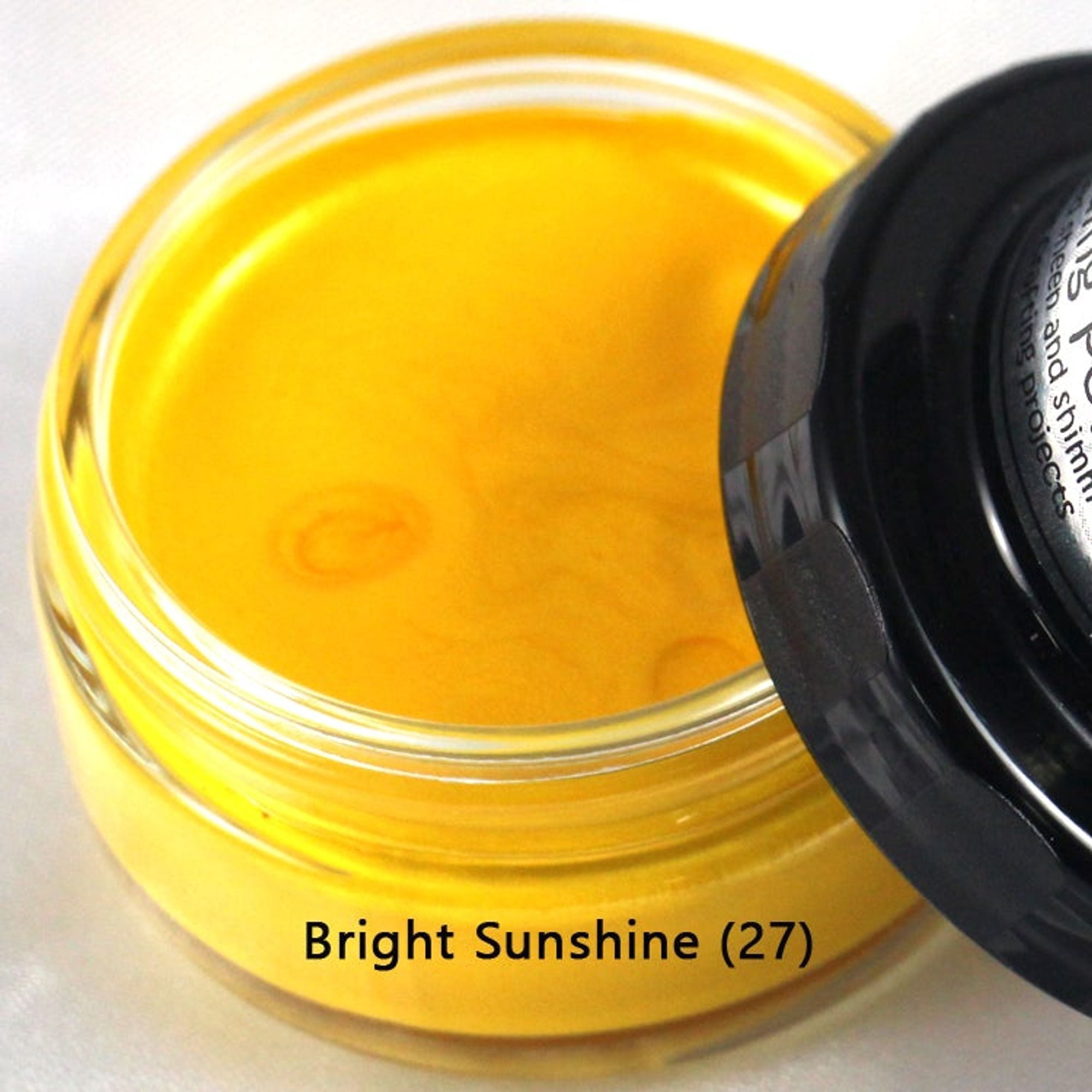 Cosmic Shimmer Metallic Gilding Polish, Bright Sunshine, 50ml with ...