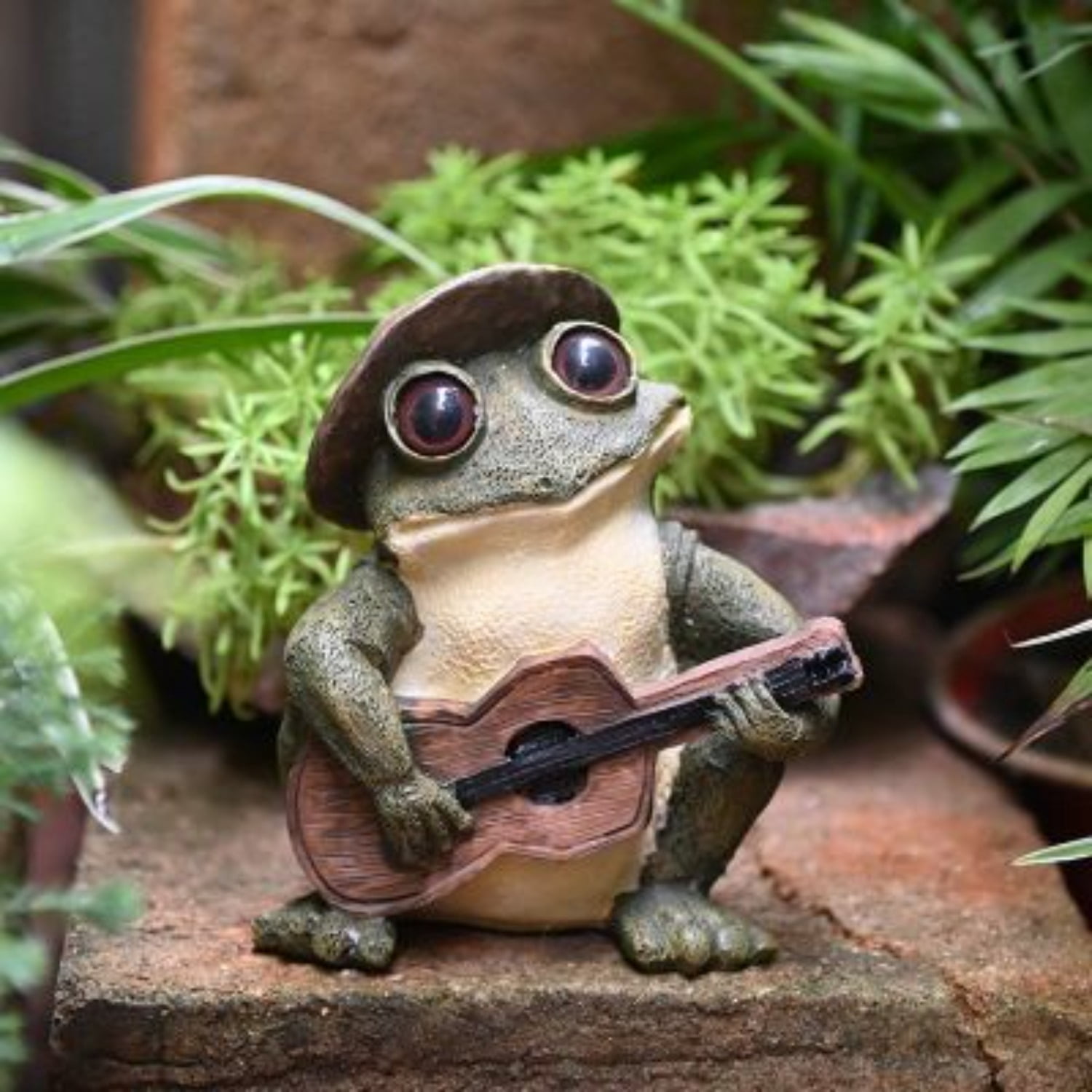 Creative guitar frog ornaments garden decorative ornaments living room ...