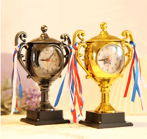 Creative new trophy alarm clock Students bedside alarm clock Children ...