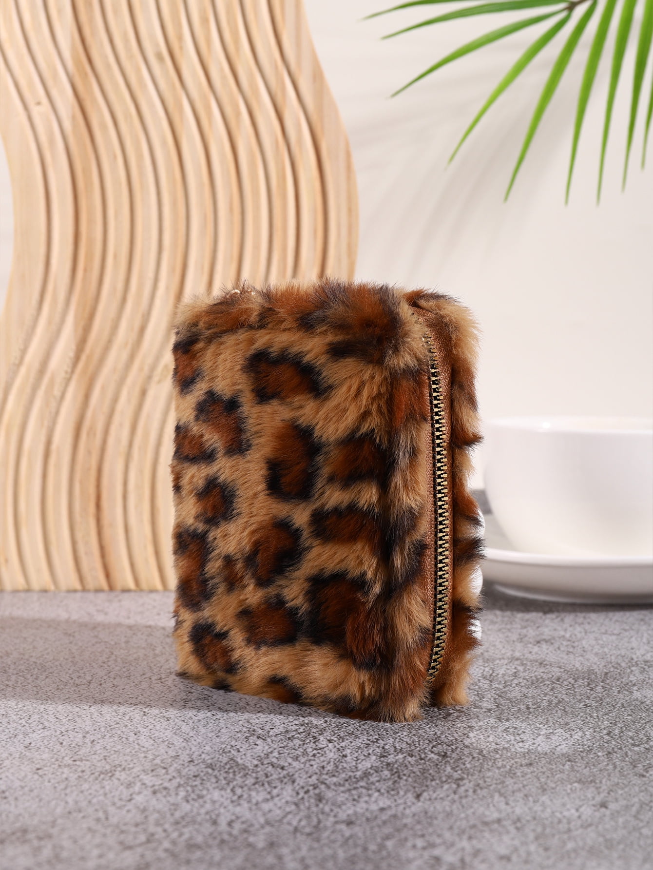 Creative plush coin purse fashion leopard print plush wallet minority ...