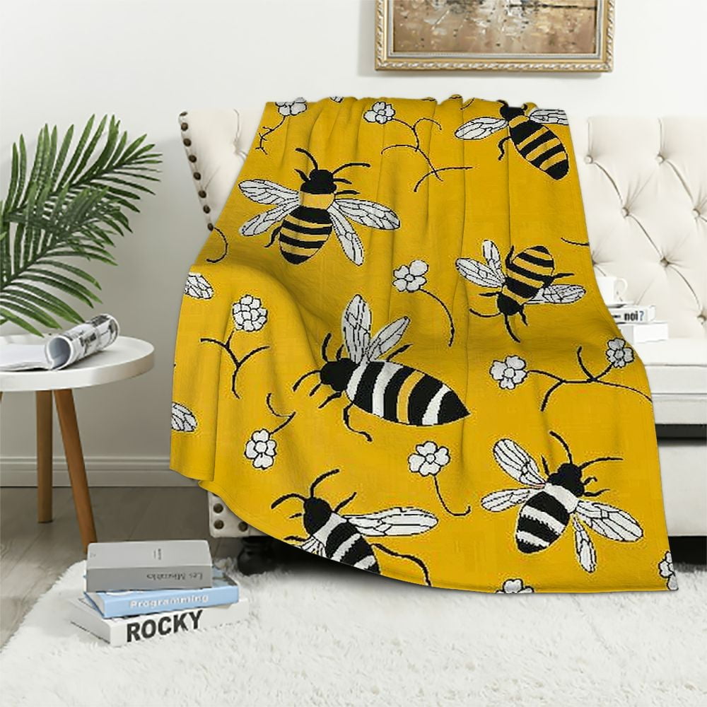 Creowell Cute Bees Throw Blanket, Cartoon Bee and Flowers Flannel ...