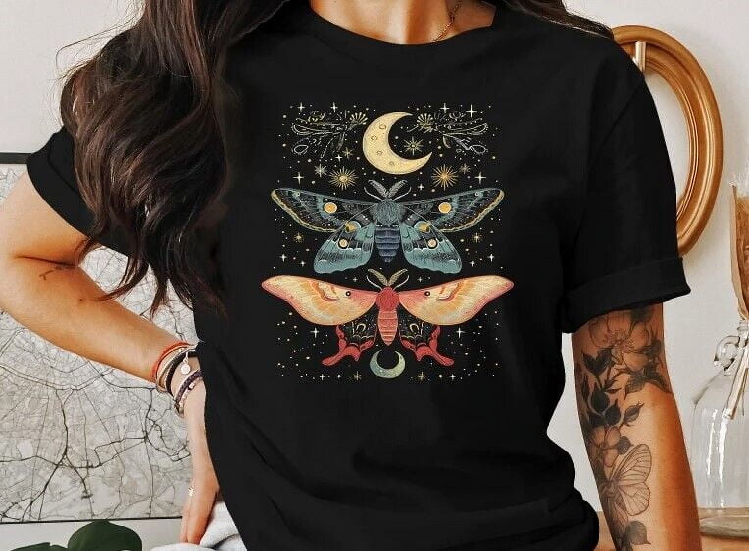 Crescent Moon Moth Cosmic Moth T-Shirt Celestial Moon Phase Insect Art ...