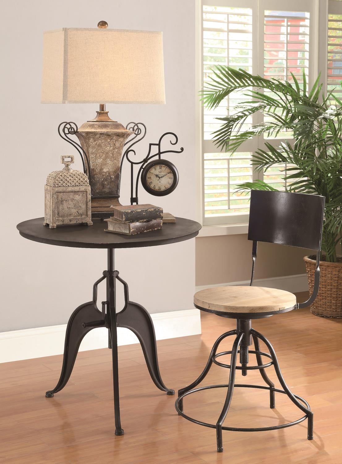 Crestview Hampton Round Table In Iron Finish CVFZR447 - Walmart.com