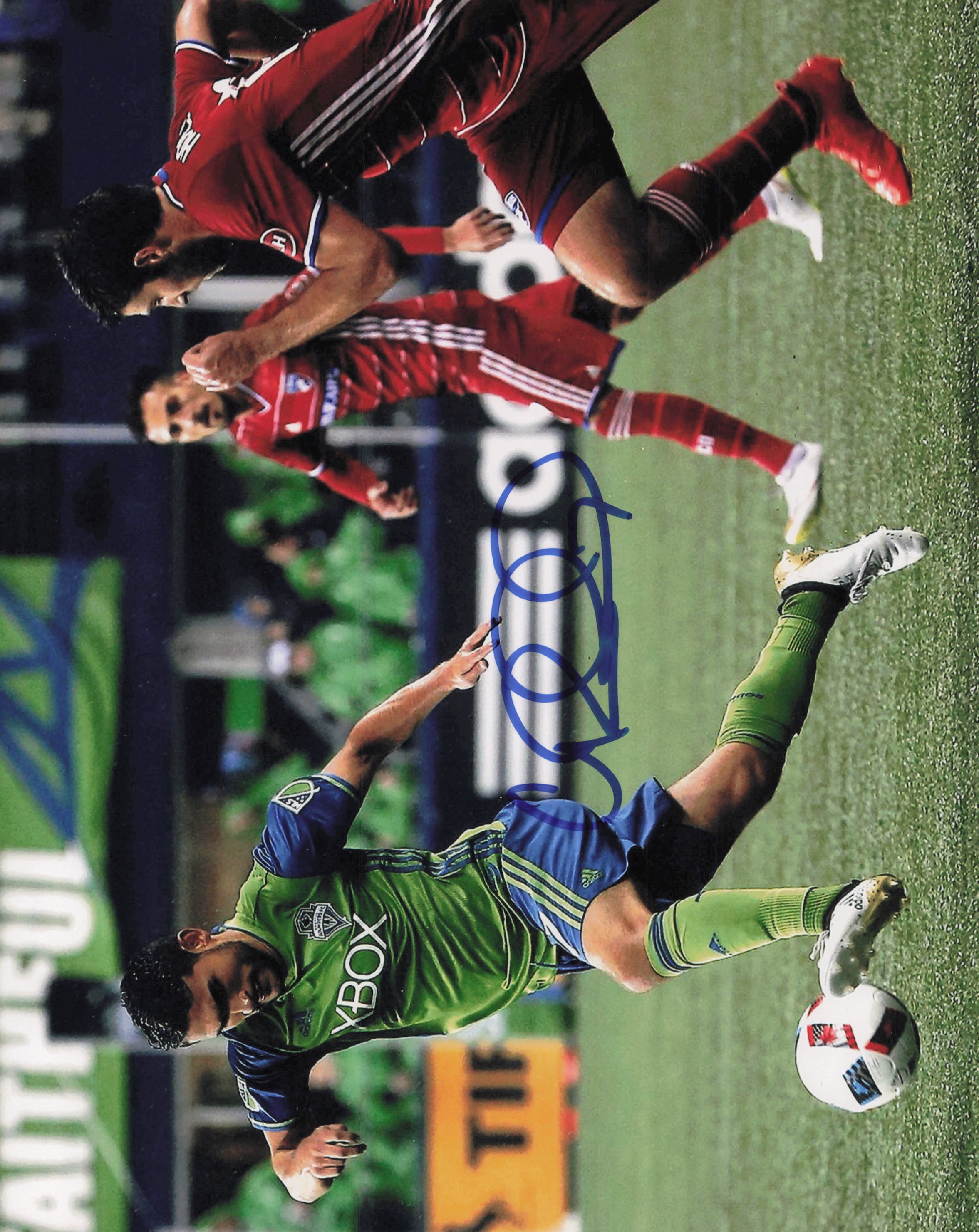 Cristian Roldan Autographed 8x10 Photo Seattle Sounders SKU #244441 ...